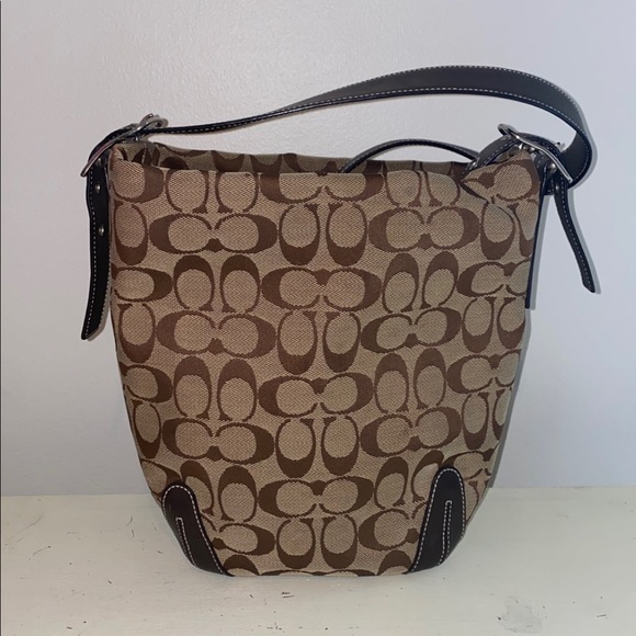 Coach | Bags | Auth Coach Signature 676 Canvas Leather Trim Shoulder ...